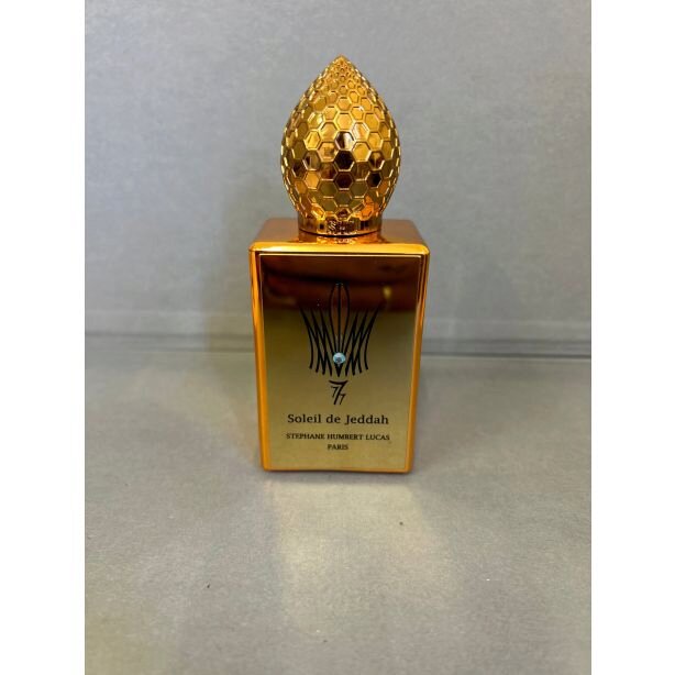 Stéphane Humbert Lucas Mango Kiss