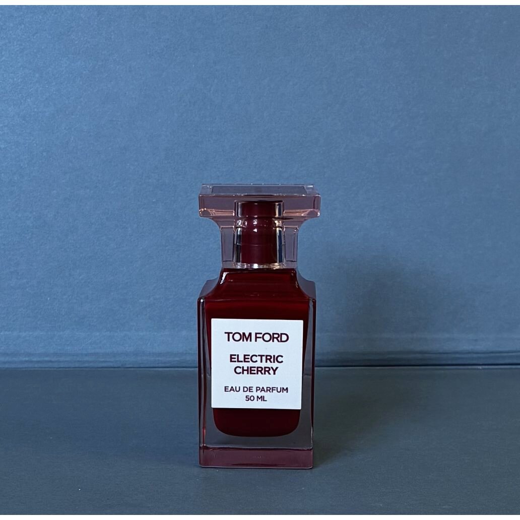 Tom Ford Private Blend Electric Cherry